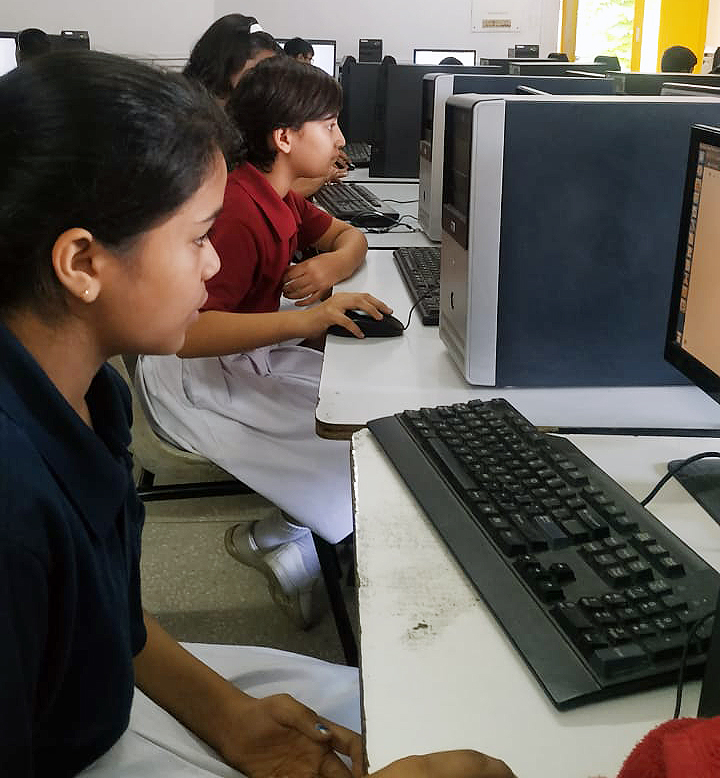 Middle school students participate in a gripping spelling bee ...