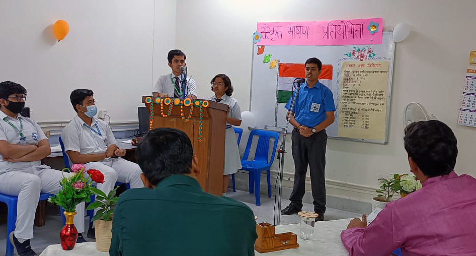 ‘Chunauti 2023’: Renowned Indian sarod player graces Delhi school’s ...